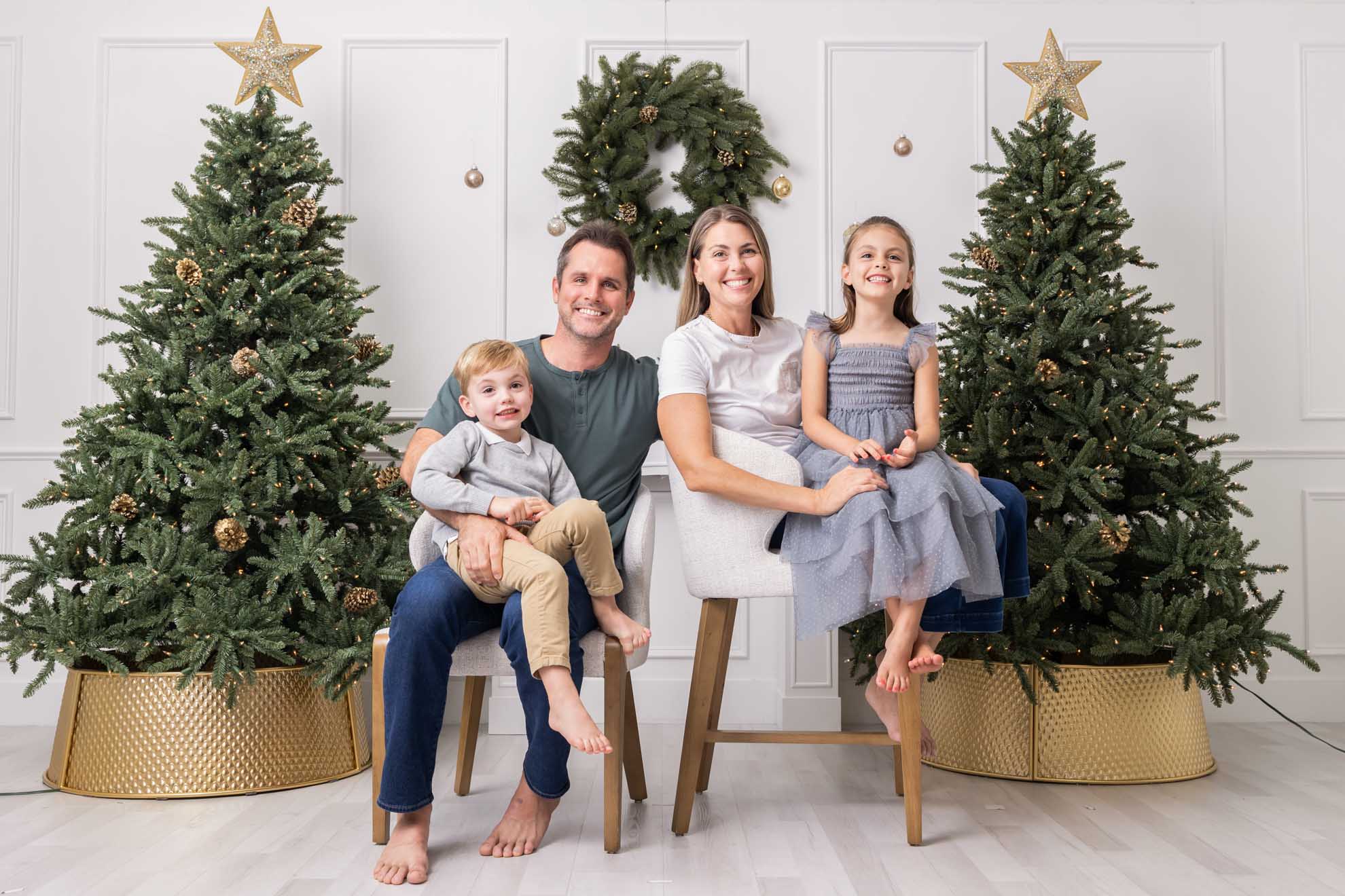 Holiday Mini Sessions - Littles Photography